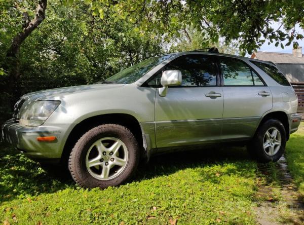 Pelēks Lexus RX 1999 Rīga, ar dzinēja tilpumu 3.00 L un nobraukumu 217 tūkst. km par 1500 €, foto 1 vietnē AUTOMOTO.COM.LV