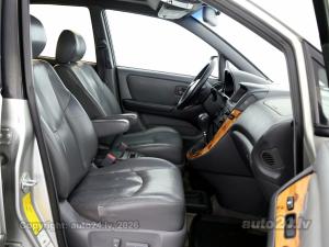 Pelēks Lexus RX 2000 Tallina, ar dzinēja tilpumu 3.00 L un nobraukumu 265 tūkst. km par 1799 €, foto 7 vietnē AUTOMOTO.COM.LV