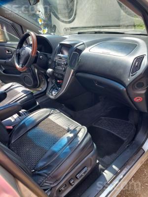 Grey Lexus RX 2002 in Ventspils, with an engine capacity of 3.00 L and mileage of 374 thousand km for 1900 €, photo 12 on AUTOMOTO.COM.LV