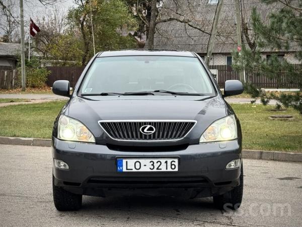 Pelēks Lexus RX 2004 Rīga, ar dzinēja tilpumu 3.00 L un nobraukumu 296 tūkst. km par 3990 €, foto 5 vietnē AUTOMOTO.COM.LV