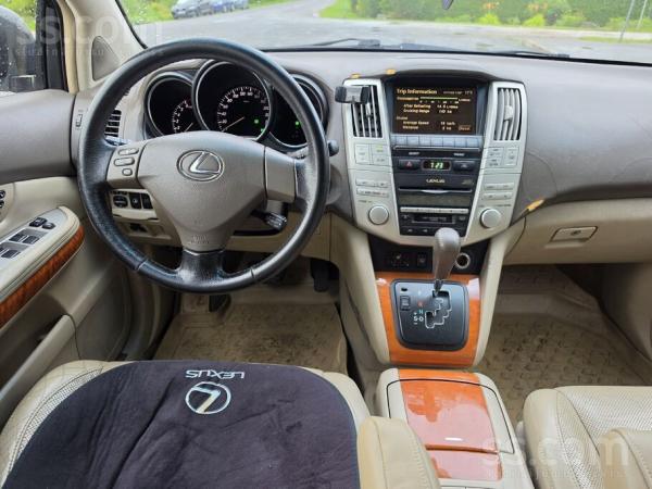 Grey Lexus RX 2004 in Riga, with an engine capacity of 3.00 L and mileage of 298 thousand km for 3200 €, photo 7 on AUTOMOTO.COM.LV