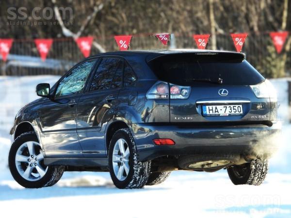 Grey Lexus RX 2005 in Riga, with an engine capacity of 3.00 L and mileage of 170 thousand km for 5300 €, photo 5 on AUTOMOTO.COM.LV