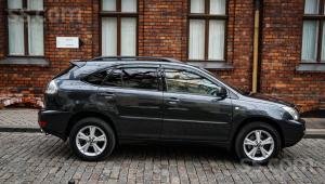Grey Lexus RX 2005 in Riga, with an engine capacity of 3.30 L and mileage of 298 thousand km for 4950 €, photo 6 on AUTOMOTO.COM.LV