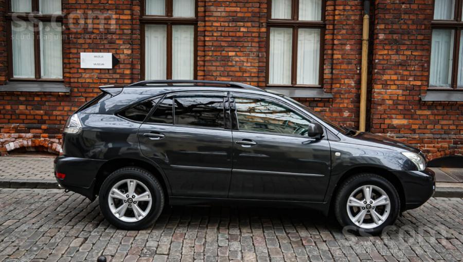 Grey Lexus RX 2005 in Riga, with an engine capacity of 3.30 L and mileage of 298 thousand km for 4950 €, photo 6 on AUTOMOTO.COM.LV