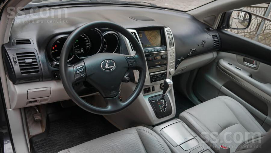 Grey Lexus RX 2005 in Riga, with an engine capacity of 3.30 L and mileage of 298 thousand km for 4950 €, photo 15 on AUTOMOTO.COM.LV