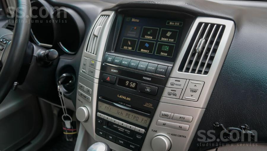 Grey Lexus RX 2005 in Riga, with an engine capacity of 3.30 L and mileage of 298 thousand km for 4950 €, photo 19 on AUTOMOTO.COM.LV
