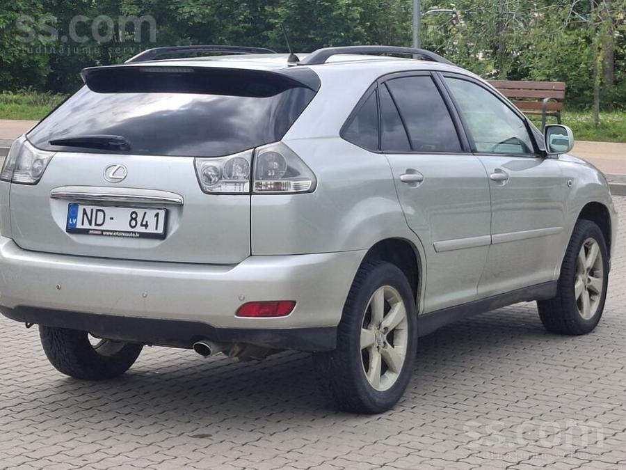 Pelēks Lexus RX 2005 Saldus, ar dzinēja tilpumu 3.00 L un nobraukumu 213 tūkst. km par 1850 €, foto 3 vietnē AUTOMOTO.COM.LV