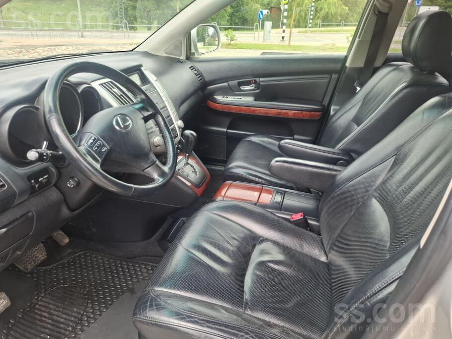 Pelēks Lexus RX 2005 Saldus, ar dzinēja tilpumu 3.00 L un nobraukumu 213 tūkst. km par 1850 €, foto 13 vietnē AUTOMOTO.COM.LV