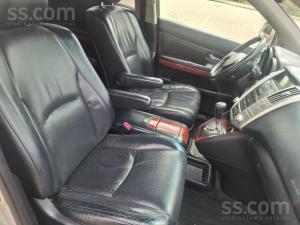 Pelēks Lexus RX 2005 Saldus, ar dzinēja tilpumu 3.00 L un nobraukumu 213 tūkst. km par 1850 €, foto 19 vietnē AUTOMOTO.COM.LV