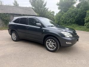 Grey Lexus RX 2005 in Dobele, with an engine capacity of 3.00 L and mileage of 337 thousand km for 3700 €, photo 3 on AUTOMOTO.COM.LV