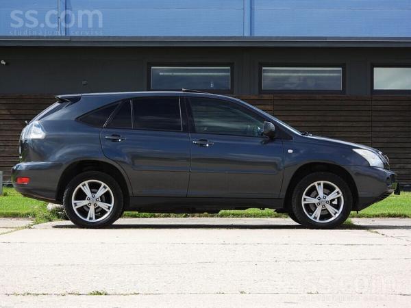 Grey Lexus RX 2005 in Riga, with an engine capacity of 3.30 L and mileage of 297 thousand km for 5990 €, photo 8 on AUTOMOTO.COM.LV