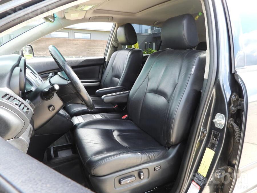 Серый Лексус РХ 2005 в Рига, объемом двигателя 3.30 л и пробегом 297 тыс. км за 5990 €, фото 10 на AUTOMOTO.COM.LV