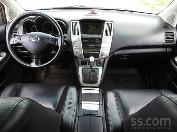 Grey Lexus RX 2005 in Riga, with an engine capacity of 3.30 L and mileage of 297 thousand km for 5990 €, photo 10 on AUTOMOTO.COM.LV