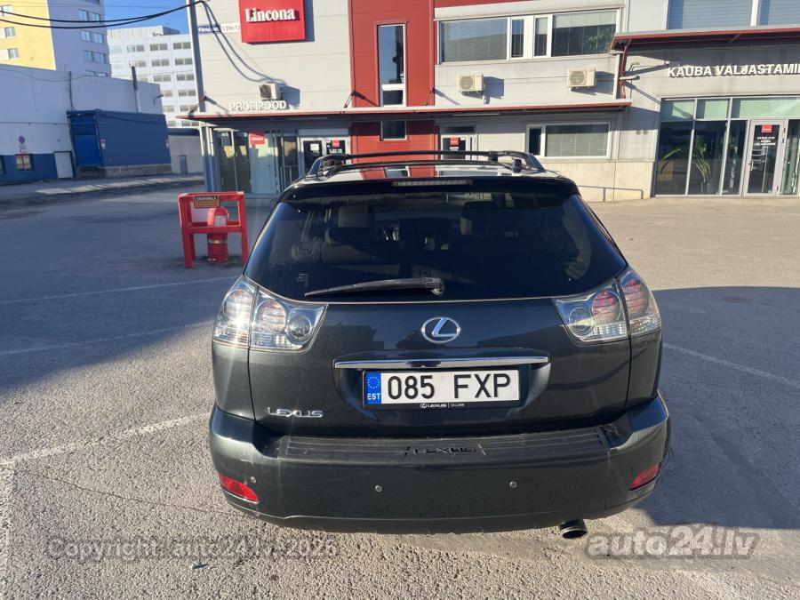 Pelēks Lexus RX 2006 Tallina, ar dzinēja tilpumu 3.30 L un nobraukumu 195 tūkst. km par 4500 €, foto 5 vietnē AUTOMOTO.COM.LV