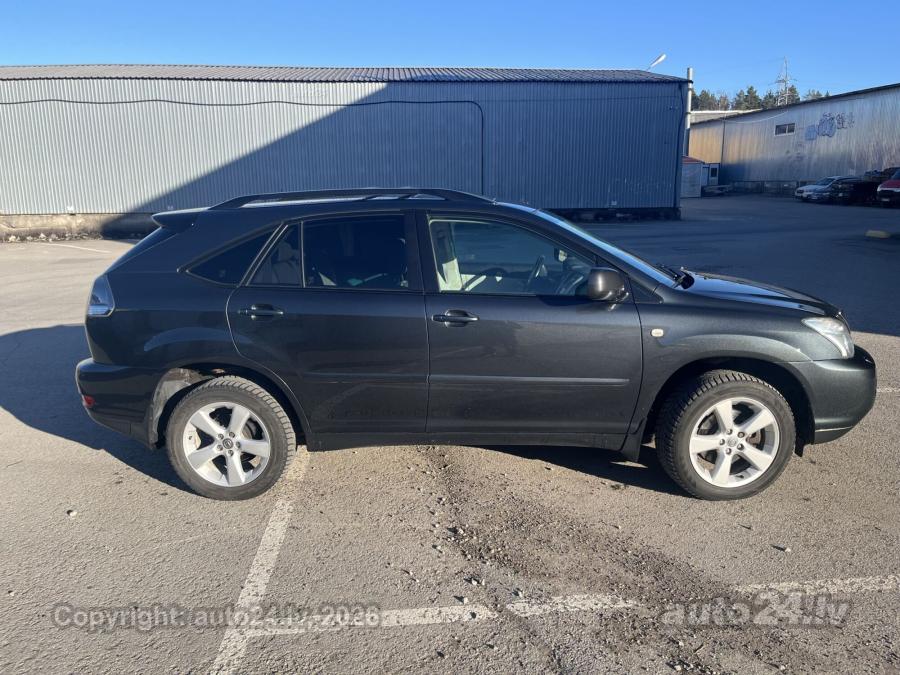 Pelēks Lexus RX 2006 Tallina, ar dzinēja tilpumu 3.30 L un nobraukumu 195 tūkst. km par 4500 €, foto 7 vietnē AUTOMOTO.COM.LV