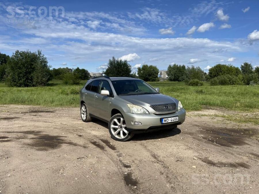 Grey Lexus RX 2006 in Riga, with an engine capacity of 3.50 L and mileage of 387 thousand km for 3800 €, photo 1 on AUTOMOTO.COM.LV