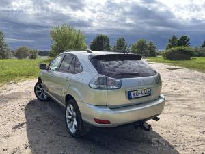 Grey Lexus RX 2006 in Riga, with an engine capacity of 3.50 L and mileage of 387 thousand km for 3800 €, photo 4 on AUTOMOTO.COM.LV