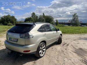 Grey Lexus RX 2006 in Riga, with an engine capacity of 3.50 L and mileage of 387 thousand km for 3800 €, photo 6 on AUTOMOTO.COM.LV