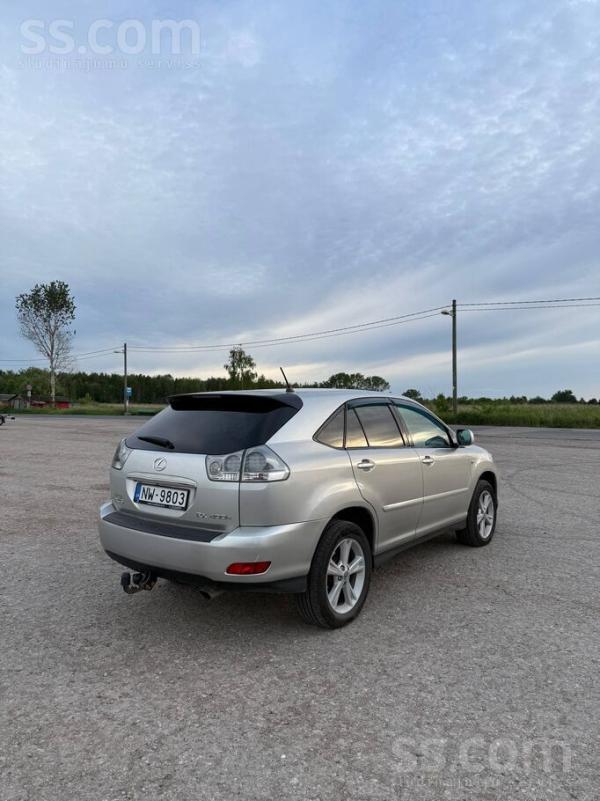 Pelēks Lexus RX 2006 Rīga, ar dzinēja tilpumu 3.30 L un nobraukumu 296 tūkst. km par 5950 €, foto 2 vietnē AUTOMOTO.COM.LV