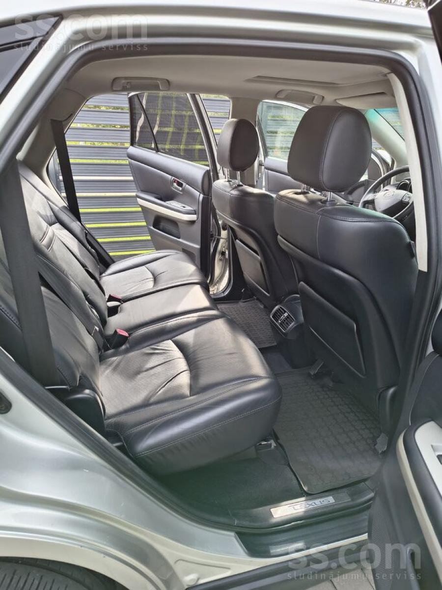 Pelēks Lexus RX 2006 Rīga, ar dzinēja tilpumu 3.30 L un nobraukumu 321 tūkst. km par 3700 €, foto 10 vietnē AUTOMOTO.COM.LV