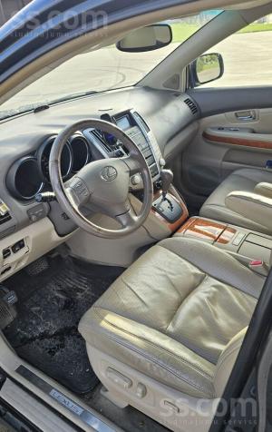 Pelēks Lexus RX 2006 Liepāja, ar dzinēja tilpumu 3.50 L un nobraukumu 192 tūkst. km par 5800 €, foto 6 vietnē AUTOMOTO.COM.LV