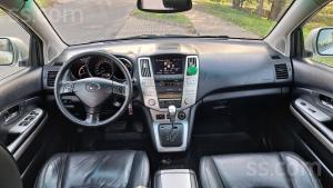 Grey Lexus RX 2006 in Limbazi, with an engine capacity of 3.30 L and mileage of 337 thousand km for 4350 €, photo 6 on AUTOMOTO.COM.LV