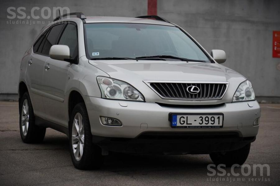 Grey Lexus RX 2007 in Riga, with an engine capacity of 3.50 L and mileage of 298 thousand km for 3995 €, photo 4 on AUTOMOTO.COM.LV