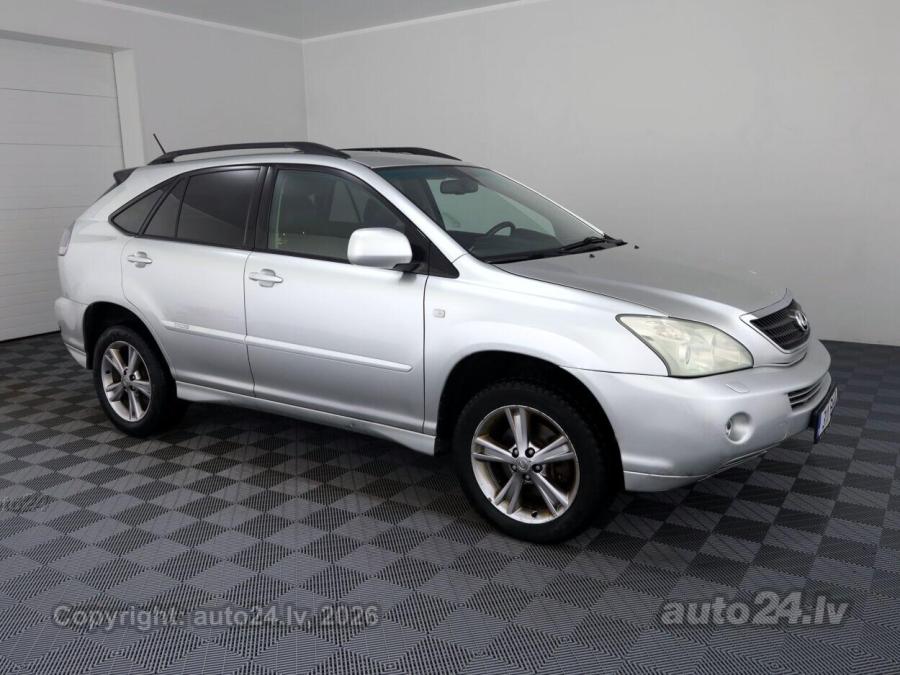 Grey Lexus RX 2007 in Tallinn, with an engine capacity of 3.30 L and mileage of 359 thousand km for 3499 €, photo 1 on AUTOMOTO.COM.LV
