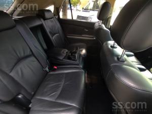 Grey Lexus RX 2007 in Riga, with an engine capacity of 3.30 L and mileage of 305 thousand km for 5000 €, photo 9 on AUTOMOTO.COM.LV