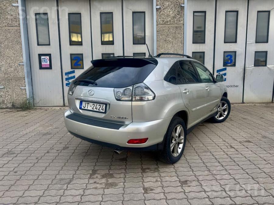 Pelēks Lexus RX 2007 Rīga, ar dzinēja tilpumu 3.30 L un nobraukumu 253 tūkst. km par 3990 €, foto 5 vietnē AUTOMOTO.COM.LV