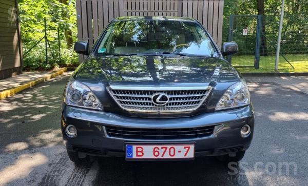 Pelēks Lexus RX 2008 Rīga, ar dzinēja tilpumu 3.30 L un nobraukumu 242 tūkst. km par 7700 €, foto 3 vietnē AUTOMOTO.COM.LV