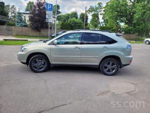 Pelēks Lexus RX 2008 Rīga, ar dzinēja tilpumu 4.00 L un nobraukumu 240 tūkst. km par 6150 €, foto  vietnē AUTOMOTO.COM.LV