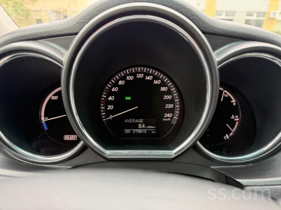 Pelēks Lexus RX 2008 Rīga, ar dzinēja tilpumu 3.30 L un nobraukumu 280 tūkst. km par 3500 €, foto 6 vietnē AUTOMOTO.COM.LV