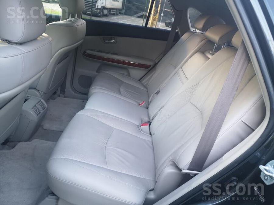 Pelēks Lexus RX 2008 Rīga, ar dzinēja tilpumu 3.30 L un nobraukumu 0 tūkst. km par 7390 €, foto 9 vietnē AUTOMOTO.COM.LV