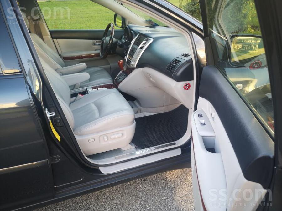 Pelēks Lexus RX 2008 Rīga, ar dzinēja tilpumu 3.30 L un nobraukumu 0 tūkst. km par 7390 €, foto 14 vietnē AUTOMOTO.COM.LV