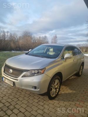Pelēks Lexus RX 2009 Rīga, ar dzinēja tilpumu 3.50 L un nobraukumu 325 tūkst. km par 3800 €, foto 1 vietnē AUTOMOTO.COM.LV