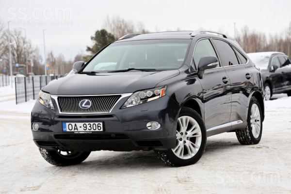 Grey Lexus RX 2009 in Jelgava, with an engine capacity of 3.50 L and mileage of 0 thousand km for 11990 €, photo 1 on AUTOMOTO.COM.LV