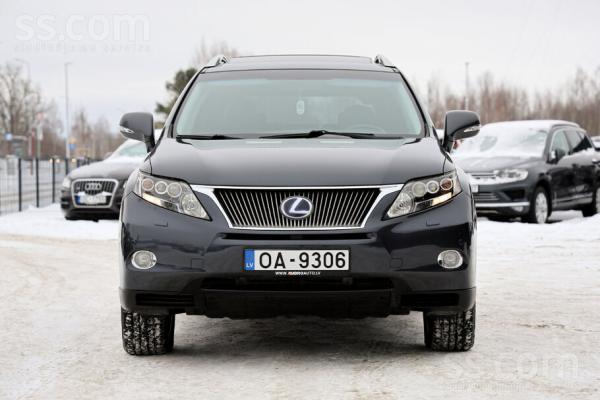 Pelēks Lexus RX 2009 Jelgava, ar dzinēja tilpumu 3.50 L un nobraukumu 0 tūkst. km par 11990 €, foto 2 vietnē AUTOMOTO.COM.LV