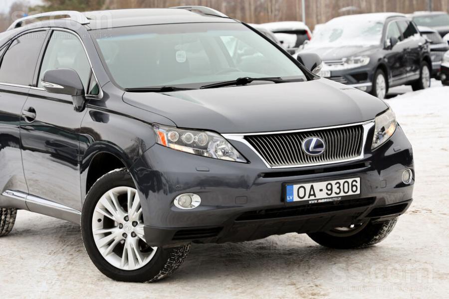 Pelēks Lexus RX 2009 Jelgava, ar dzinēja tilpumu 3.50 L un nobraukumu 0 tūkst. km par 11990 €, foto 3 vietnē AUTOMOTO.COM.LV
