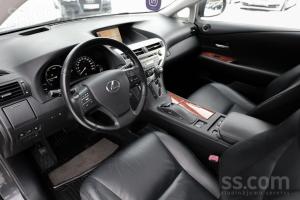 Pelēks Lexus RX 2009 Jelgava, ar dzinēja tilpumu 3.50 L un nobraukumu 0 tūkst. km par 11990 €, foto 10 vietnē AUTOMOTO.COM.LV
