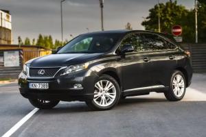Grey Lexus RX 2009 in Jelgava, with an engine capacity of 3.50 L and mileage of 357 thousand km for 11800 €, photo  on AUTOMOTO.COM.LV