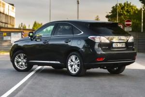 Pelēks Lexus RX 2009 Jelgava, ar dzinēja tilpumu 3.50 L un nobraukumu 357 tūkst. km par 11800 €, foto 5 vietnē AUTOMOTO.COM.LV