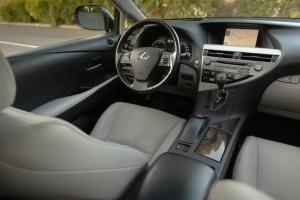Pelēks Lexus RX 2009 Jelgava, ar dzinēja tilpumu 3.50 L un nobraukumu 357 tūkst. km par 11800 €, foto 8 vietnē AUTOMOTO.COM.LV