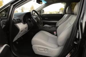 Pelēks Lexus RX 2009 Jelgava, ar dzinēja tilpumu 3.50 L un nobraukumu 357 tūkst. km par 11800 €, foto 13 vietnē AUTOMOTO.COM.LV