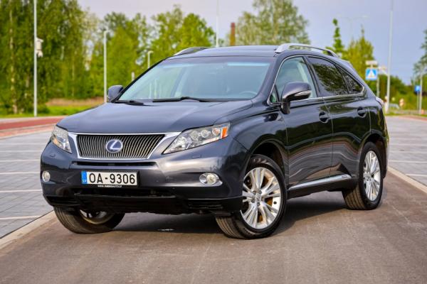 Grey Lexus RX 2009 in Riga, with an engine capacity of 3.50 L and mileage of 0 thousand km for 12500 €, photo 1 on AUTOMOTO.COM.LV