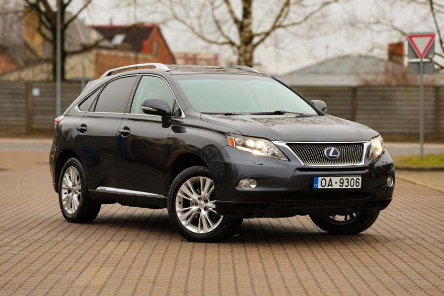 Grey Lexus RX 2009 in Riga, with an engine capacity of 3.50 L and mileage of 0 thousand km for 12500 €, photo 7 on AUTOMOTO.COM.LV