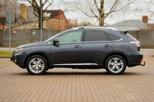 Grey Lexus RX 2009 in Riga, with an engine capacity of 3.50 L and mileage of 0 thousand km for 12500 €, photo 15 on AUTOMOTO.COM.LV