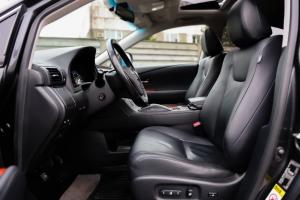 Grey Lexus RX 2009 in Riga, with an engine capacity of 3.50 L and mileage of 0 thousand km for 12500 €, photo 18 on AUTOMOTO.COM.LV