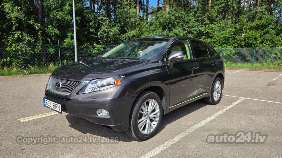 Grey Lexus RX 2009 in Tallinn, with an engine capacity of 3.50 L and mileage of 231 thousand km for 10990 €, photo 1 on AUTOMOTO.COM.LV