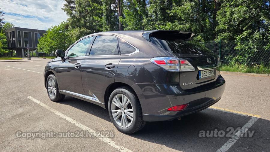 Grey Lexus RX 2009 in Tallinn, with an engine capacity of 3.50 L and mileage of 231 thousand km for 10990 €, photo 3 on AUTOMOTO.COM.LV